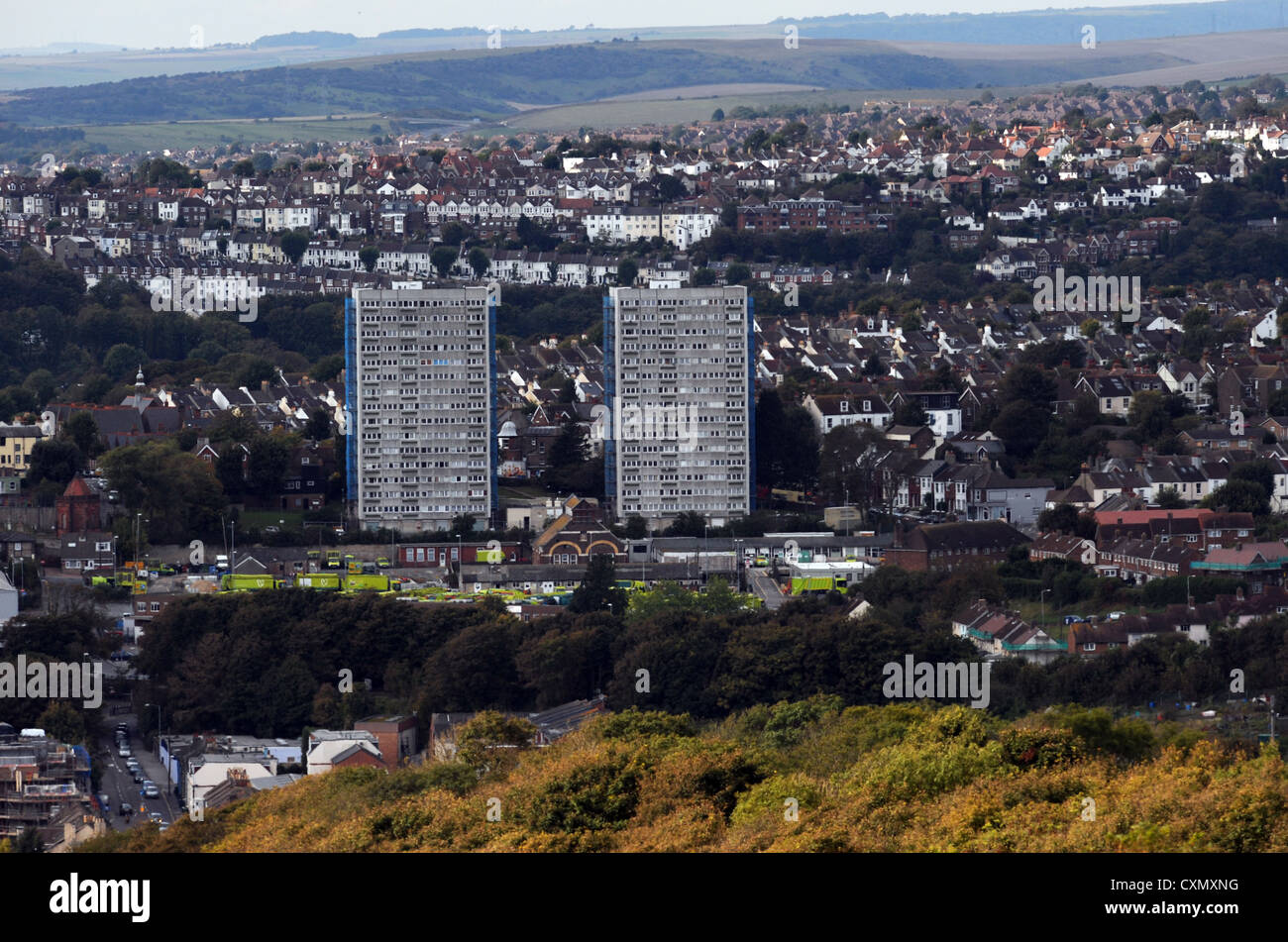 Urban tower block hi-res stock photography and images - Alamy