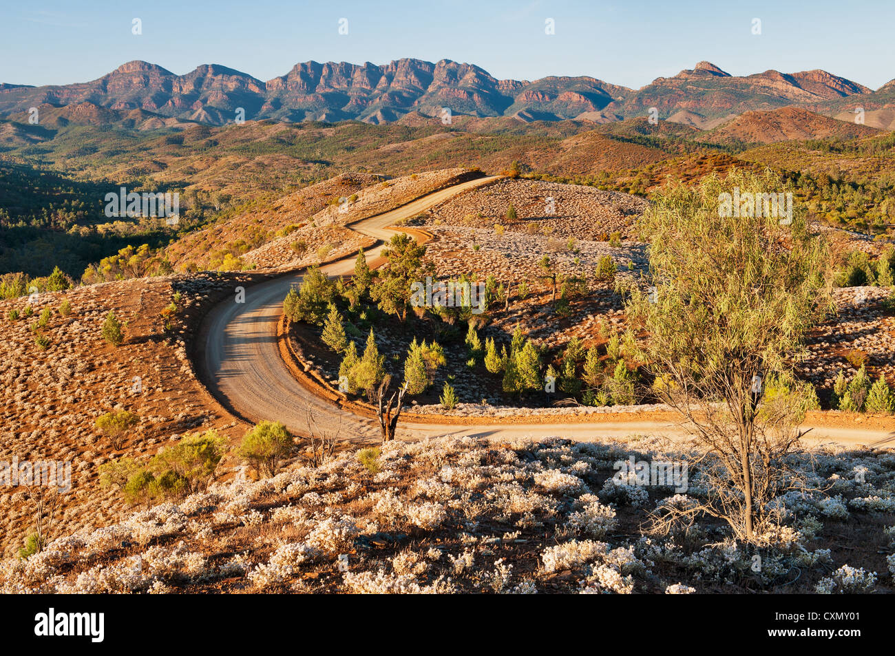 Flinders ranges hi-res stock photography and images - Alamy