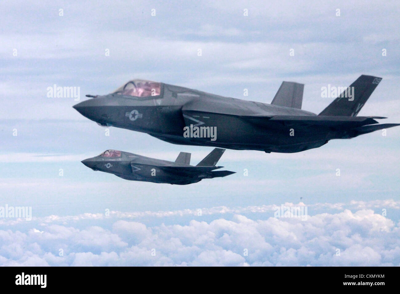 An F-35B Joint Strike Fighter conducts the first aerial refueling of ...