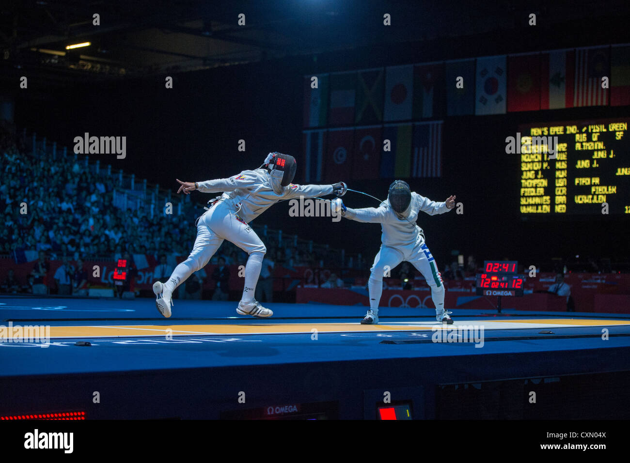 Fencing london hi-res stock photography and images - Alamy