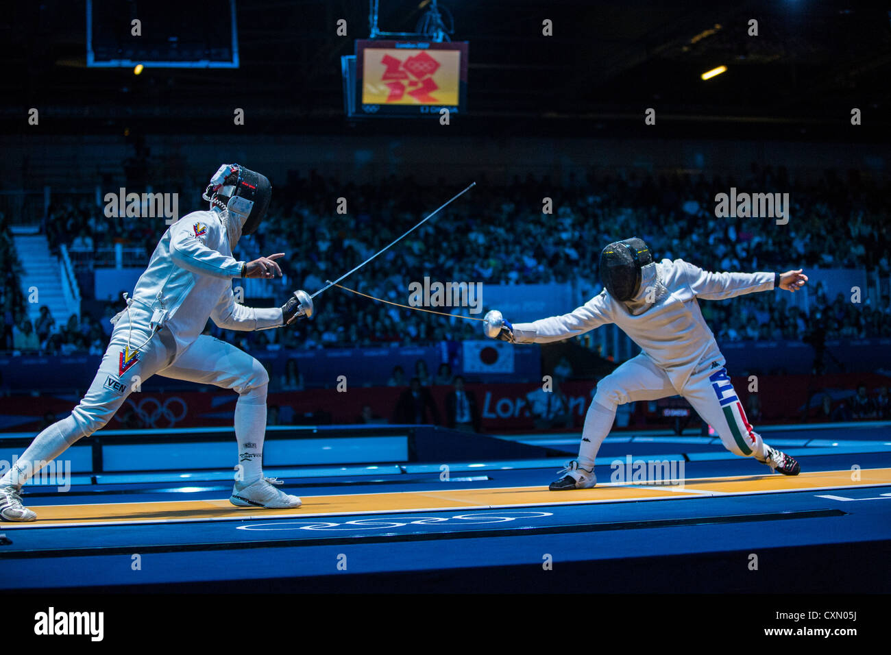 Fencing london hi-res stock photography and images - Alamy
