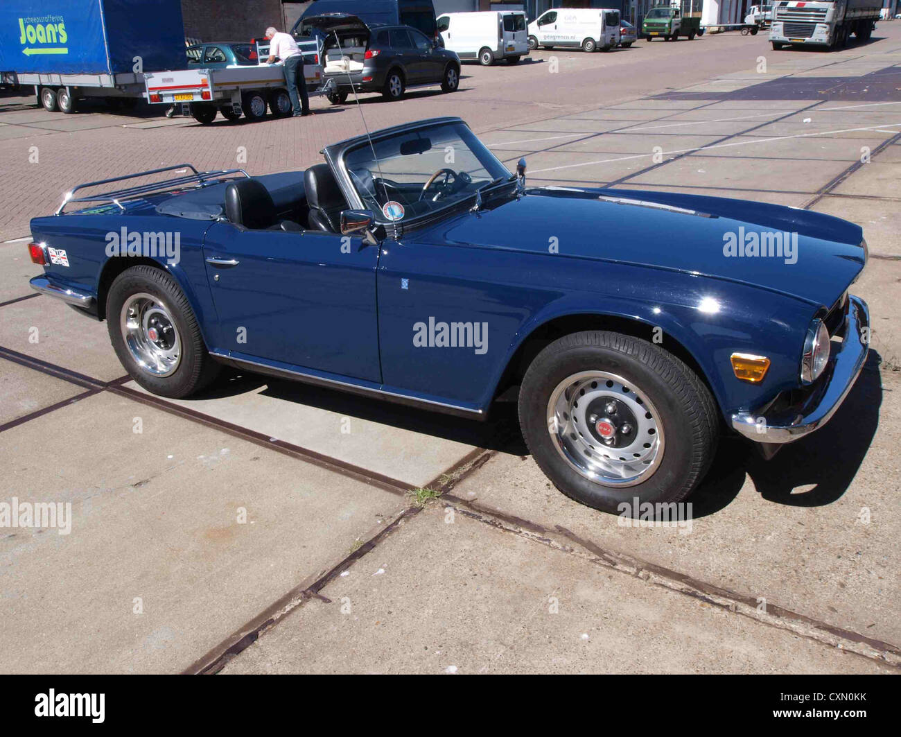 Triumph TR6 classic car Stock Photo - Alamy
