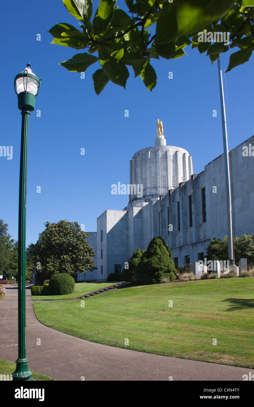 Oregon capitol building hi-res stock photography and images - Alamy