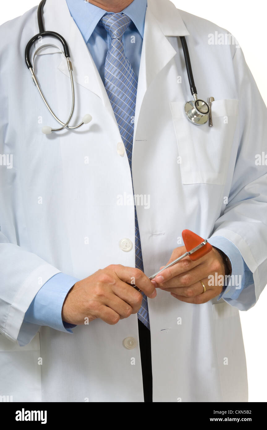 Doctor in lab coat holding a reflex hammer Stock Photo - Alamy