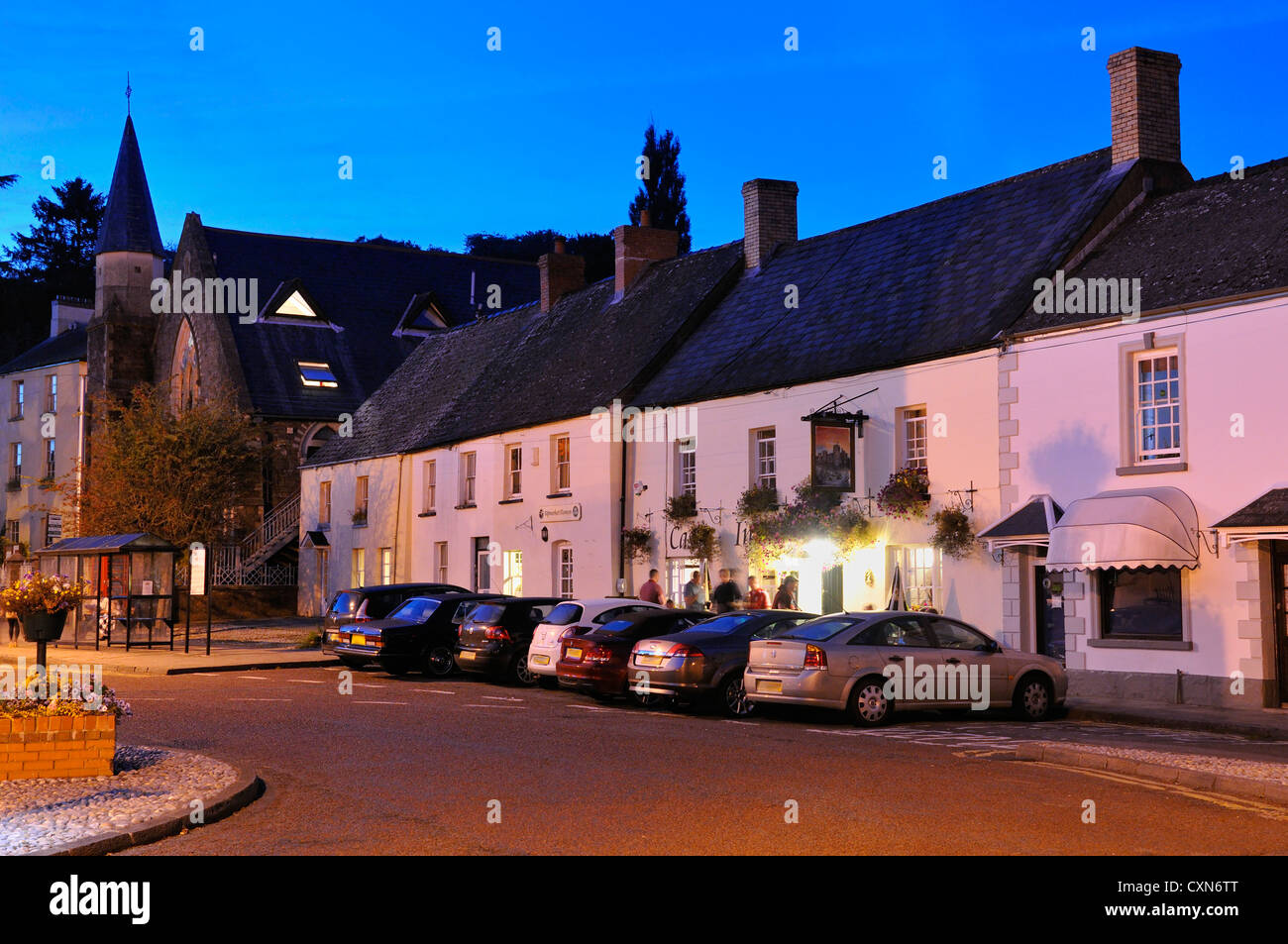 Castle Inn & Twyn Square at night, Usk, Monmouthshire Stock Photo - Alamy
