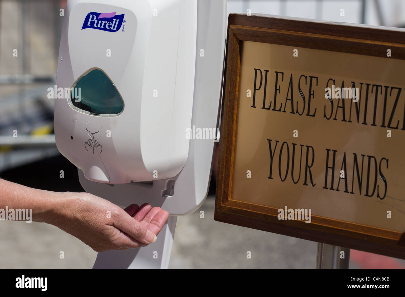 Hand washing facilities hi-res stock photography and images - Alamy