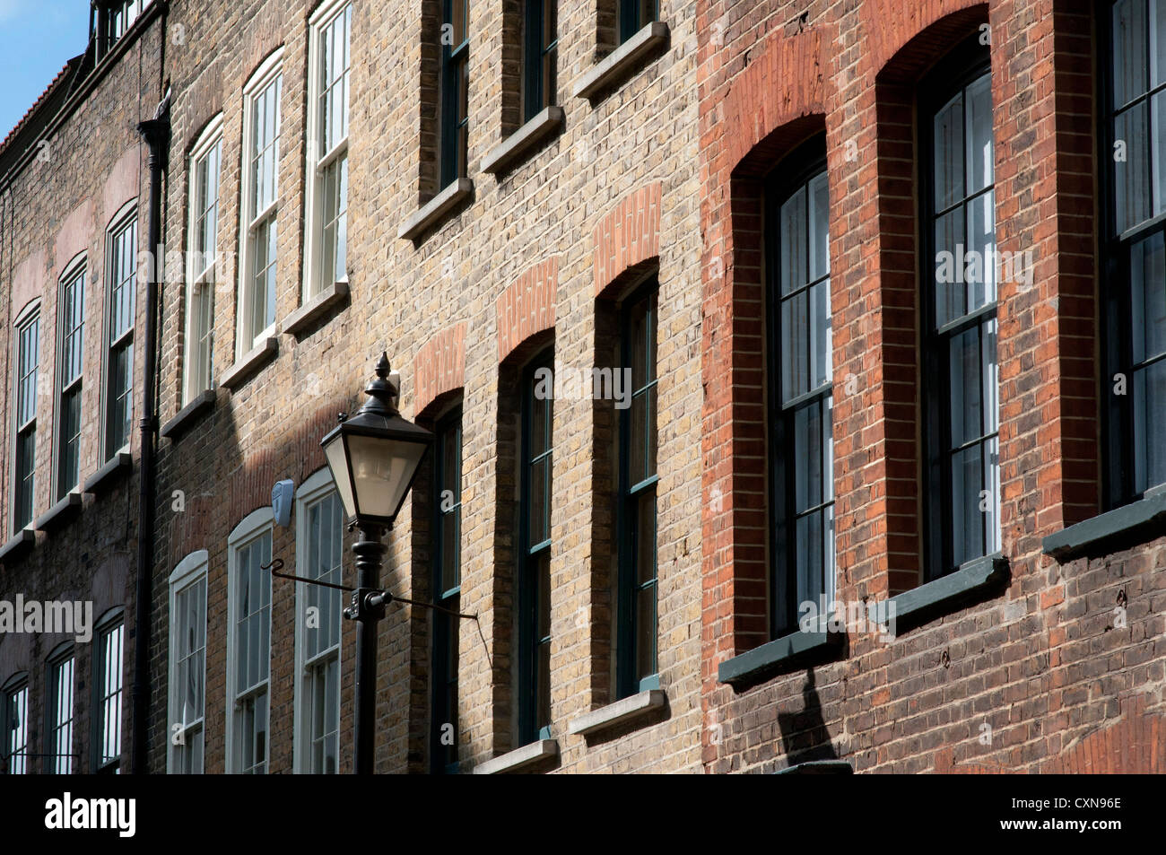Windows on Georgian Hugenot houses, London, UK Stock Photo - Alamy