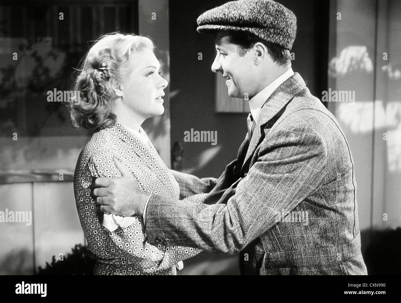 Irving cummings alice faye hi-res stock photography and images - Alamy