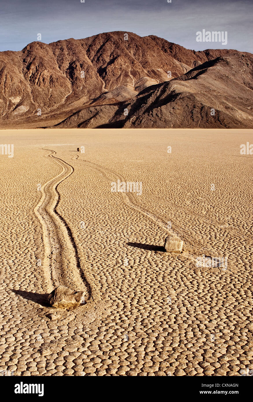 The sliding rocks of racetrack playa hi-res stock photography and ...