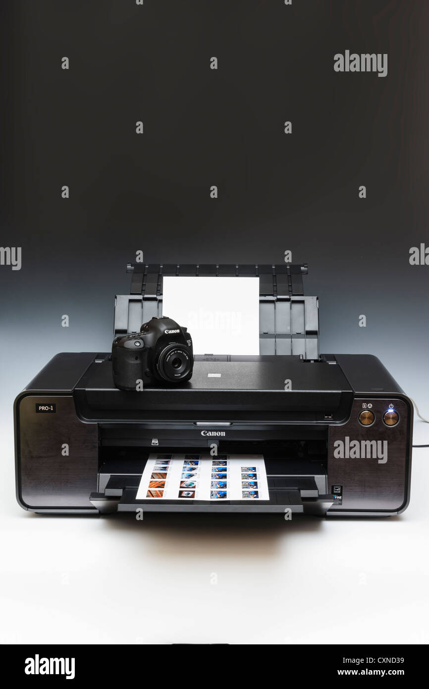 Canon pixma printer hi-res stock photography and images - Alamy