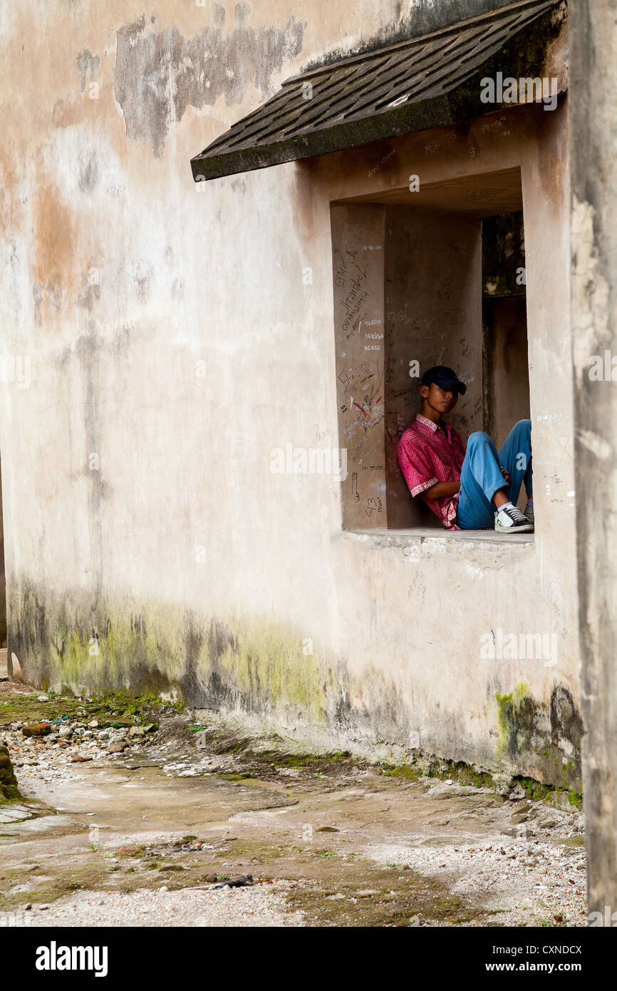 Indonesia boy water hi-res stock photography and images - Alamy