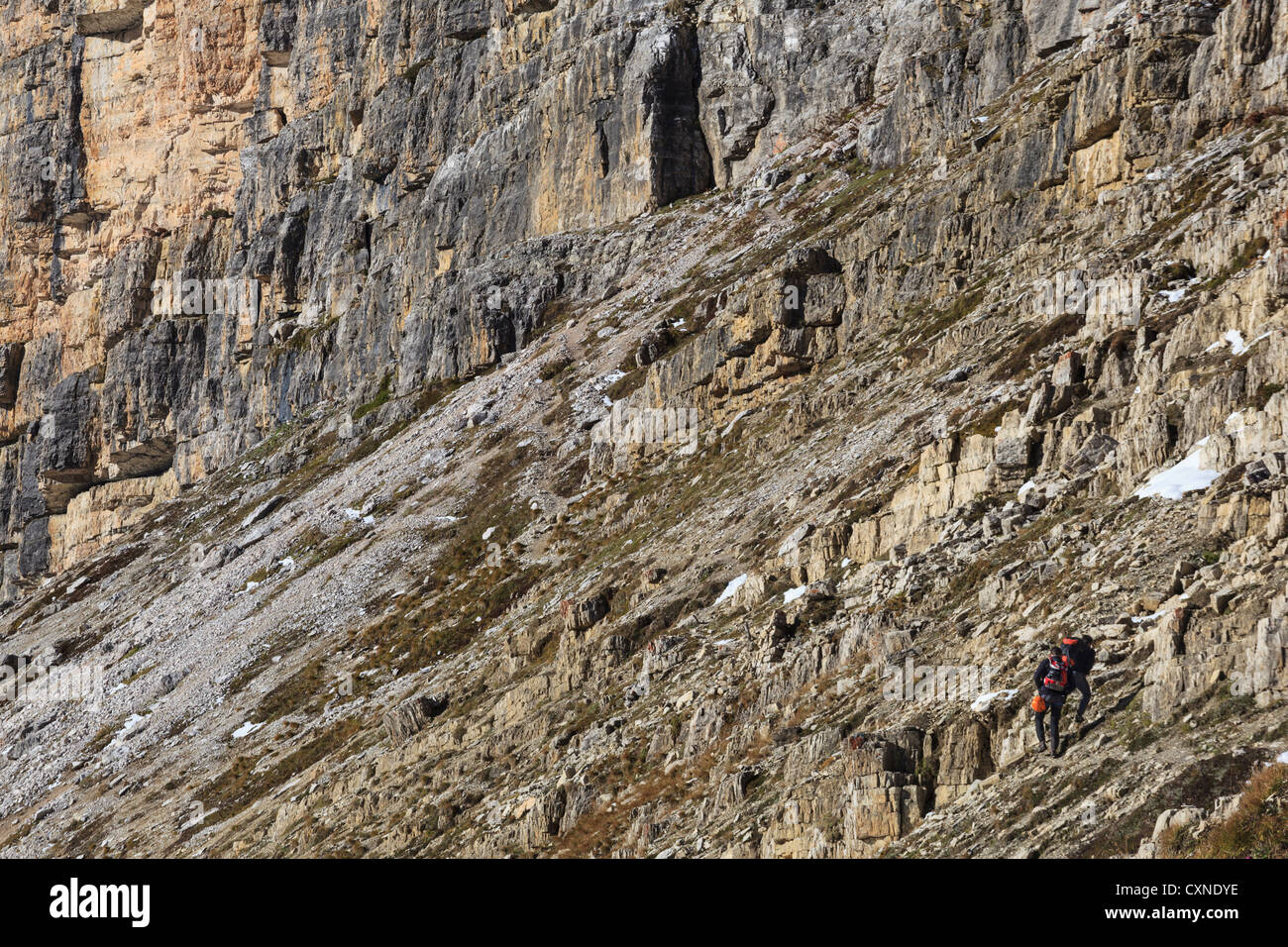 Mountain climbers on their way up the mountain Stock Photo - Alamy