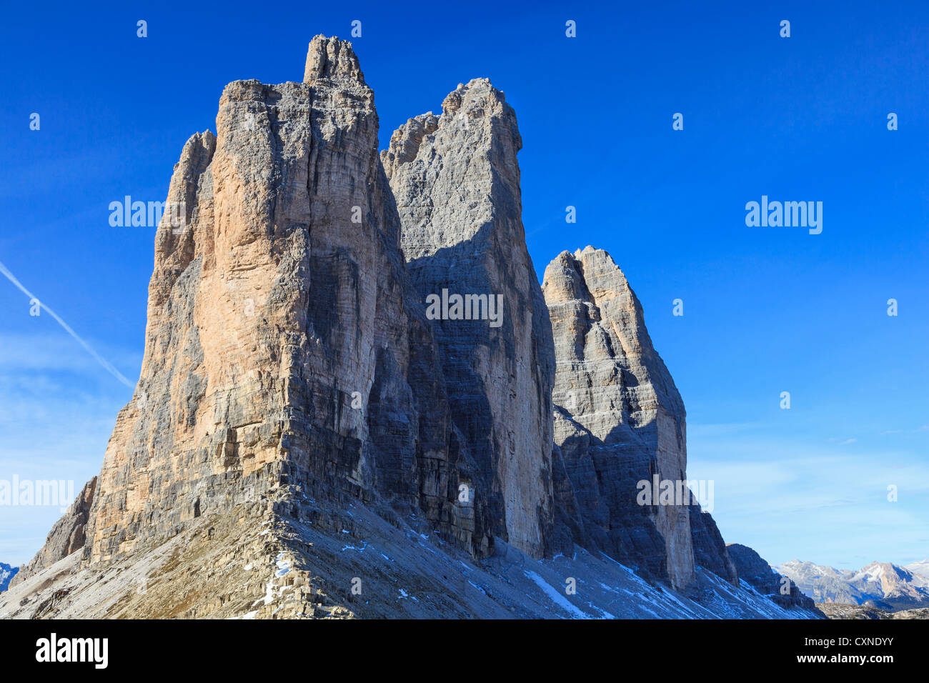 Tre Cime Di Lavaredo mountain Peaks in the Alps Stock Photo - Alamy