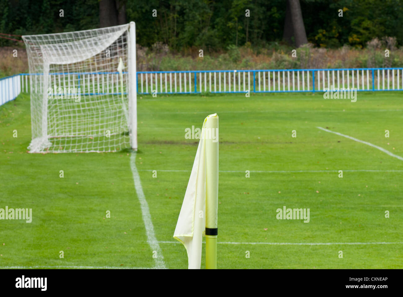Keeper football hi-res stock photography and images - Alamy