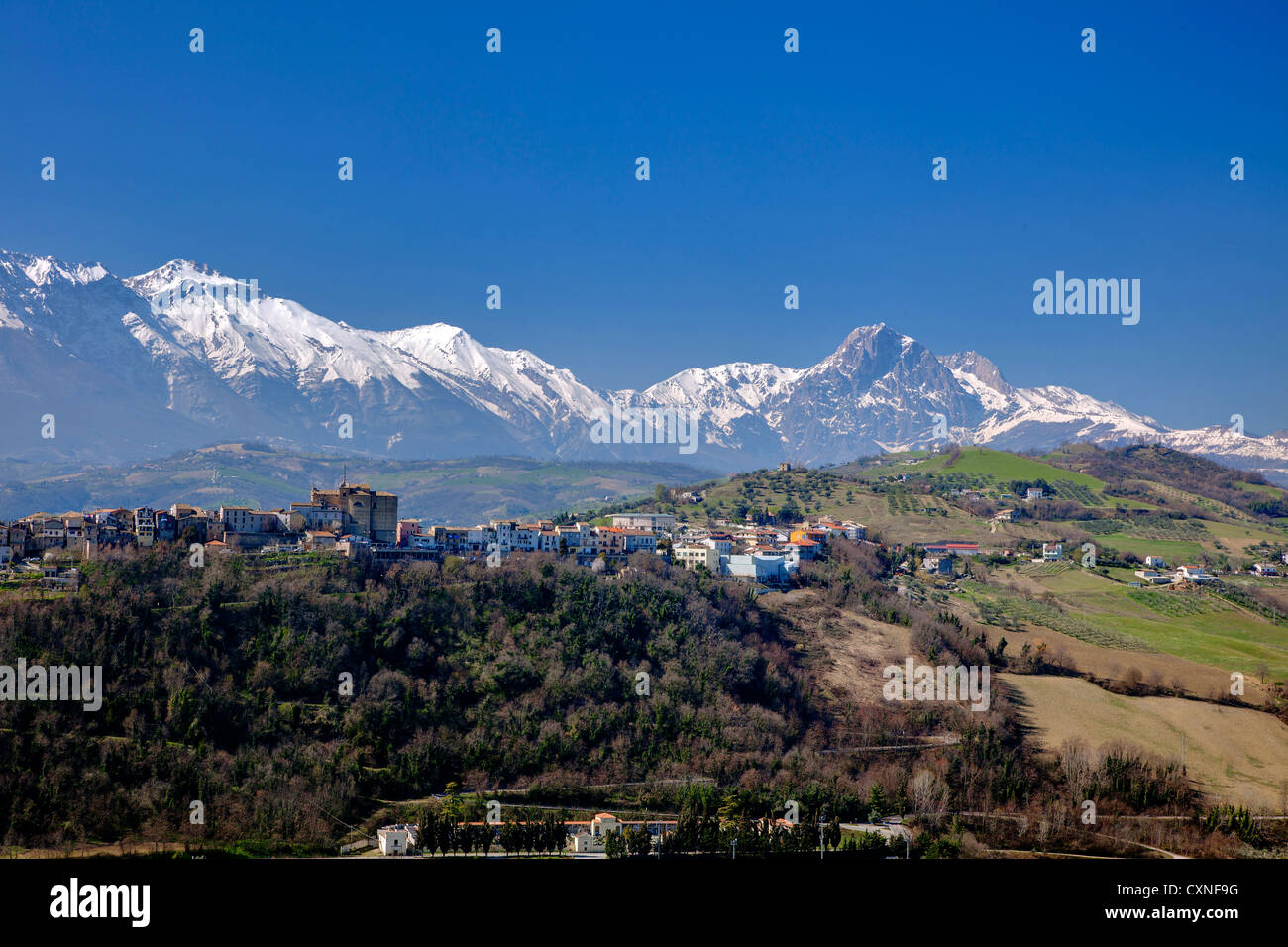 Bisenti, Abruzzo, Italy with Gran Sasso in Background Stock Photo - Alamy