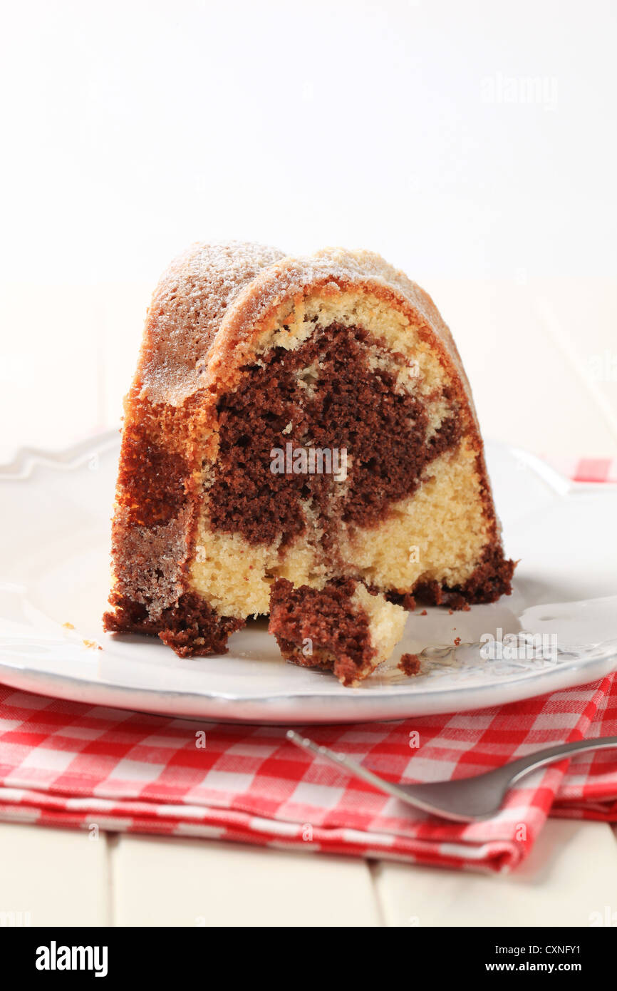 Piece cake sprinkled powdered hi-res stock photography and images - Alamy