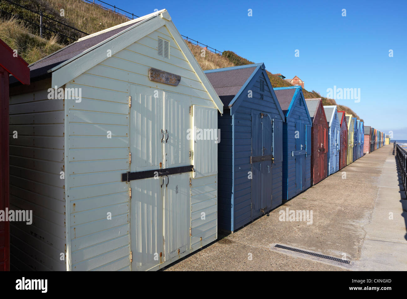 Mundesley beach huts hi-res stock photography and images - Alamy