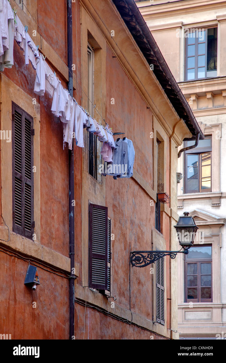 Laundry ancient rome hi-res stock photography and images - Alamy