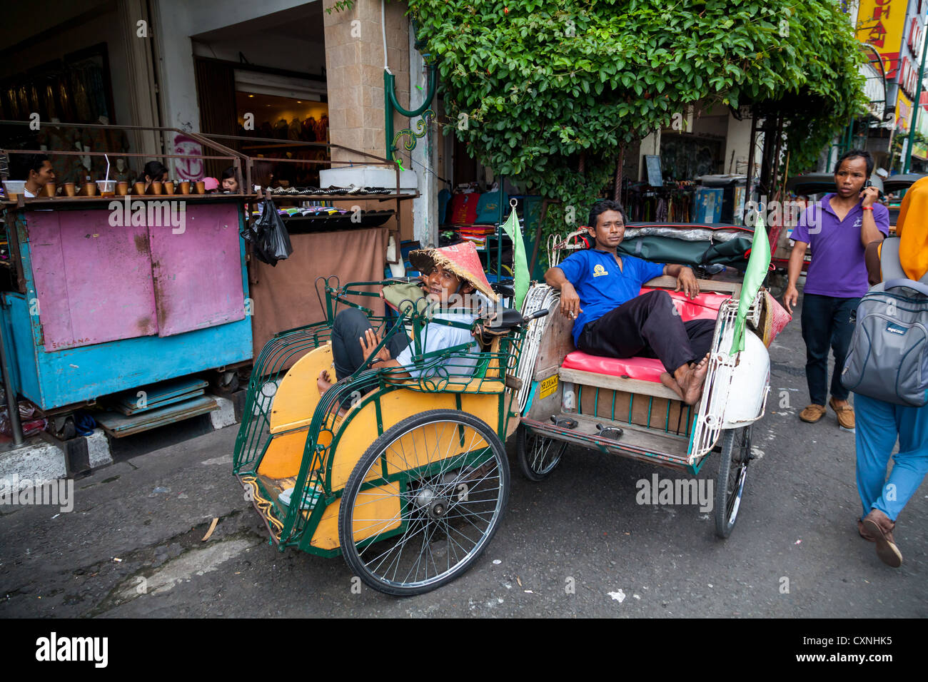 Rickshaws in Yogyakarta in Indonesia Stock Photo - Alamy