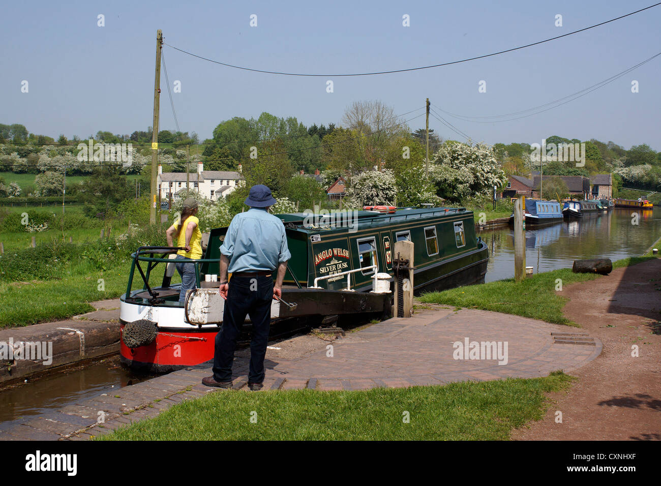 The Worcester and Birmingham canal at Tardebigge canal village in ...