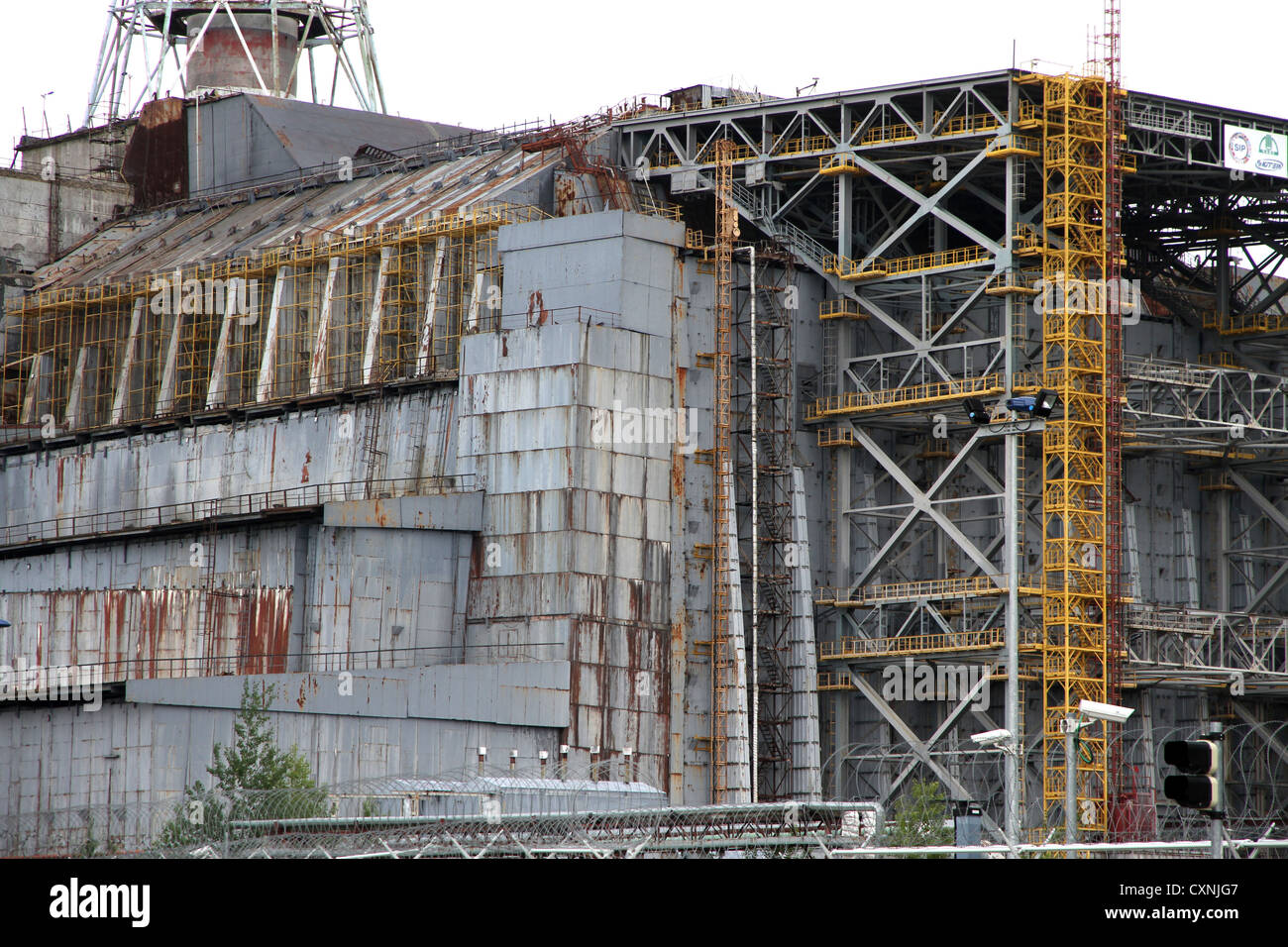 Reactor 4 building, Chernobyl Power Plant Stock Photo - Alamy