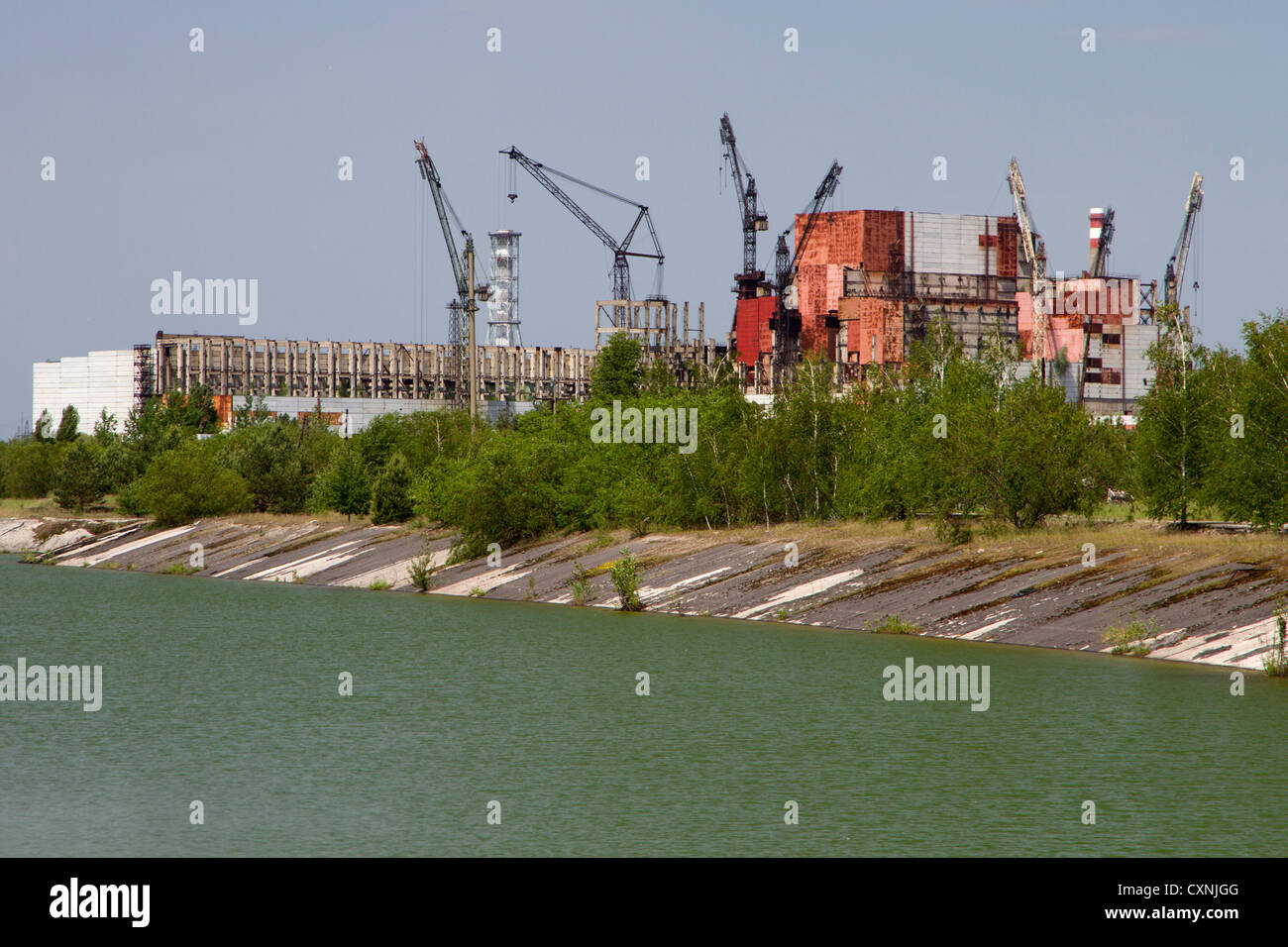 Reactor 4 building, Chernobyl Power Plant Stock Photo - Alamy