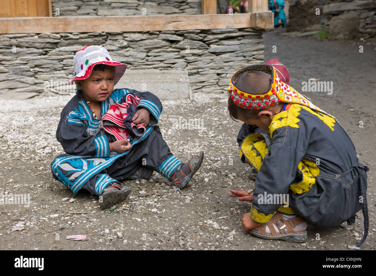 Pakistan girl kalash hi-res stock photography and images - Alamy