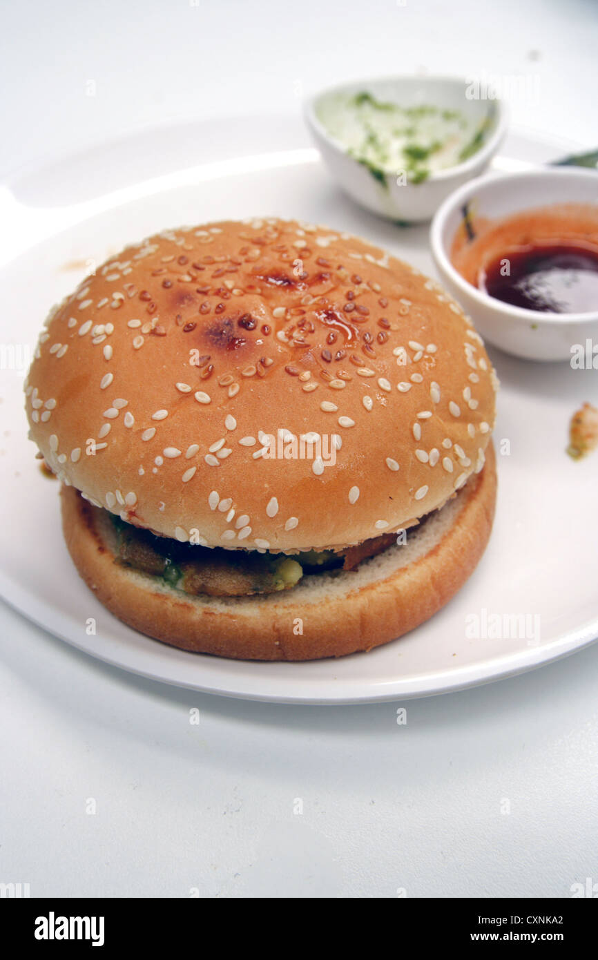 Vada Pav , The Indian Burger Stock Photo - Alamy