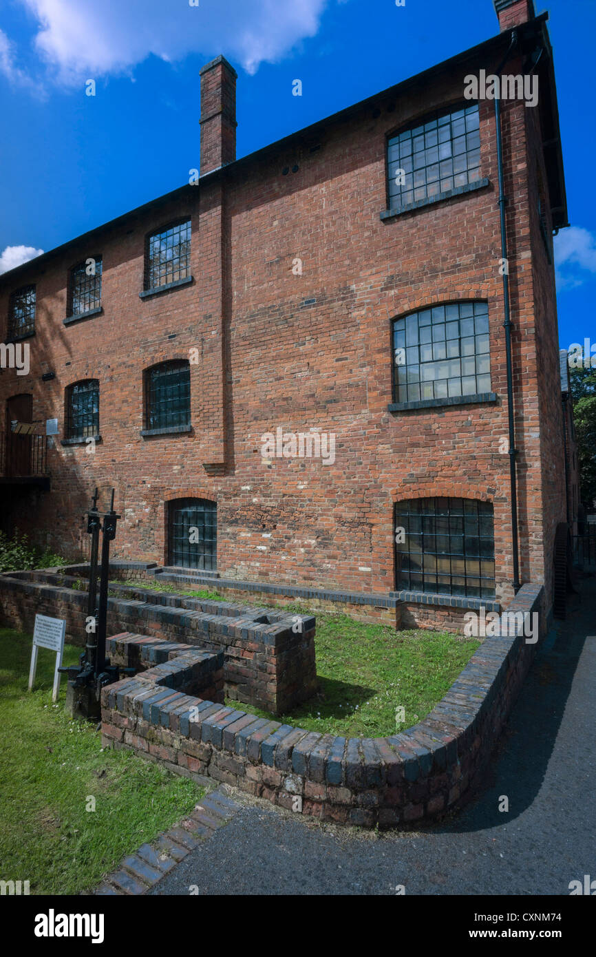 Redditch old hi-res stock photography and images - Alamy