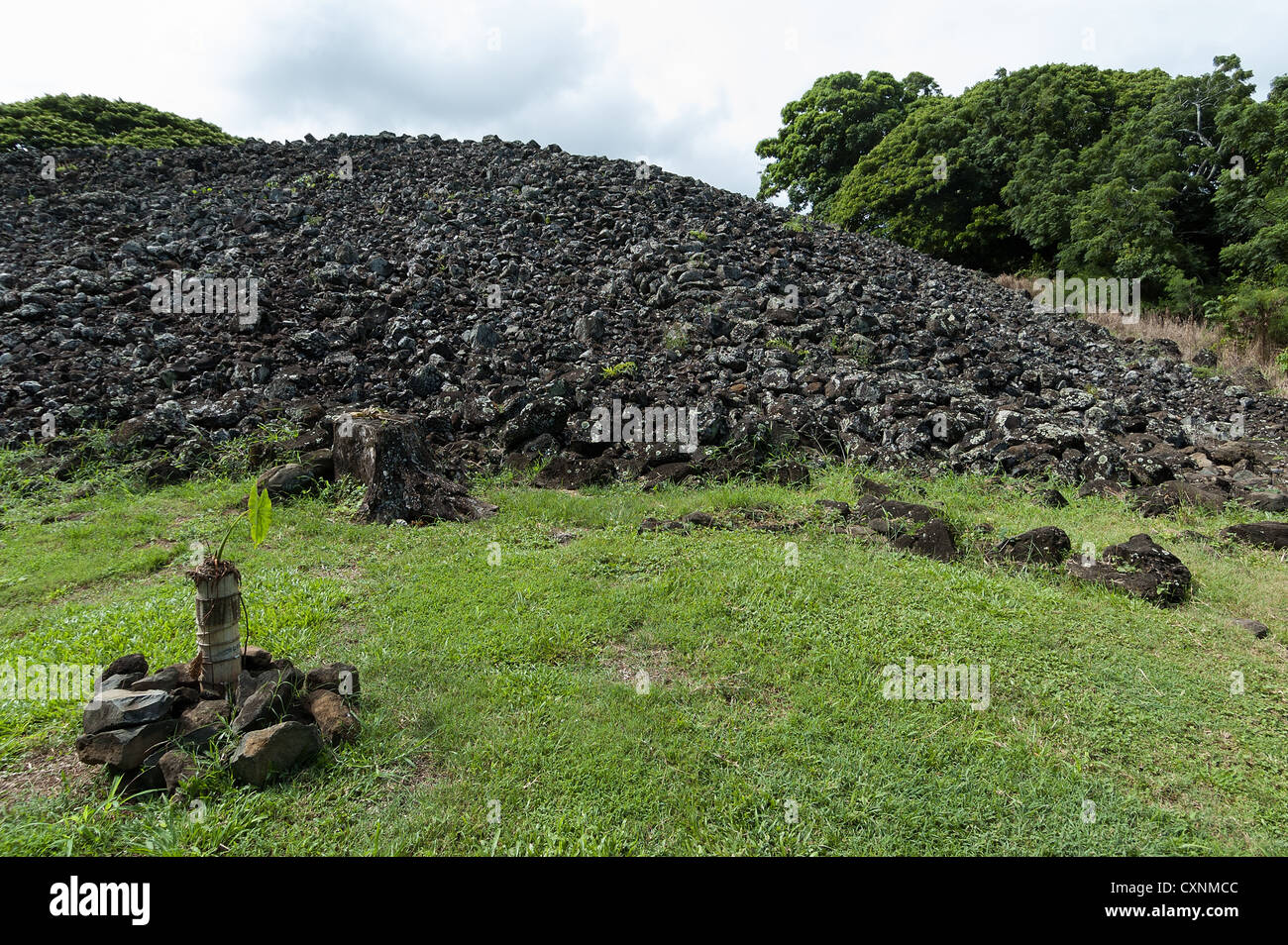 Heiau oahu hi-res stock photography and images - Alamy