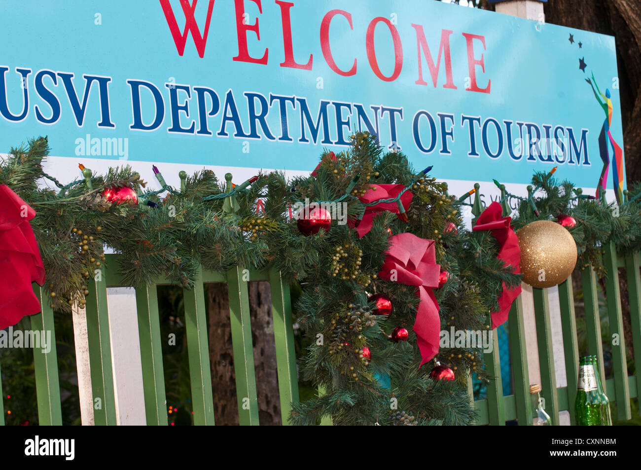 USA, USVI, St John. Tropical winter getaway provides festive holiday ...