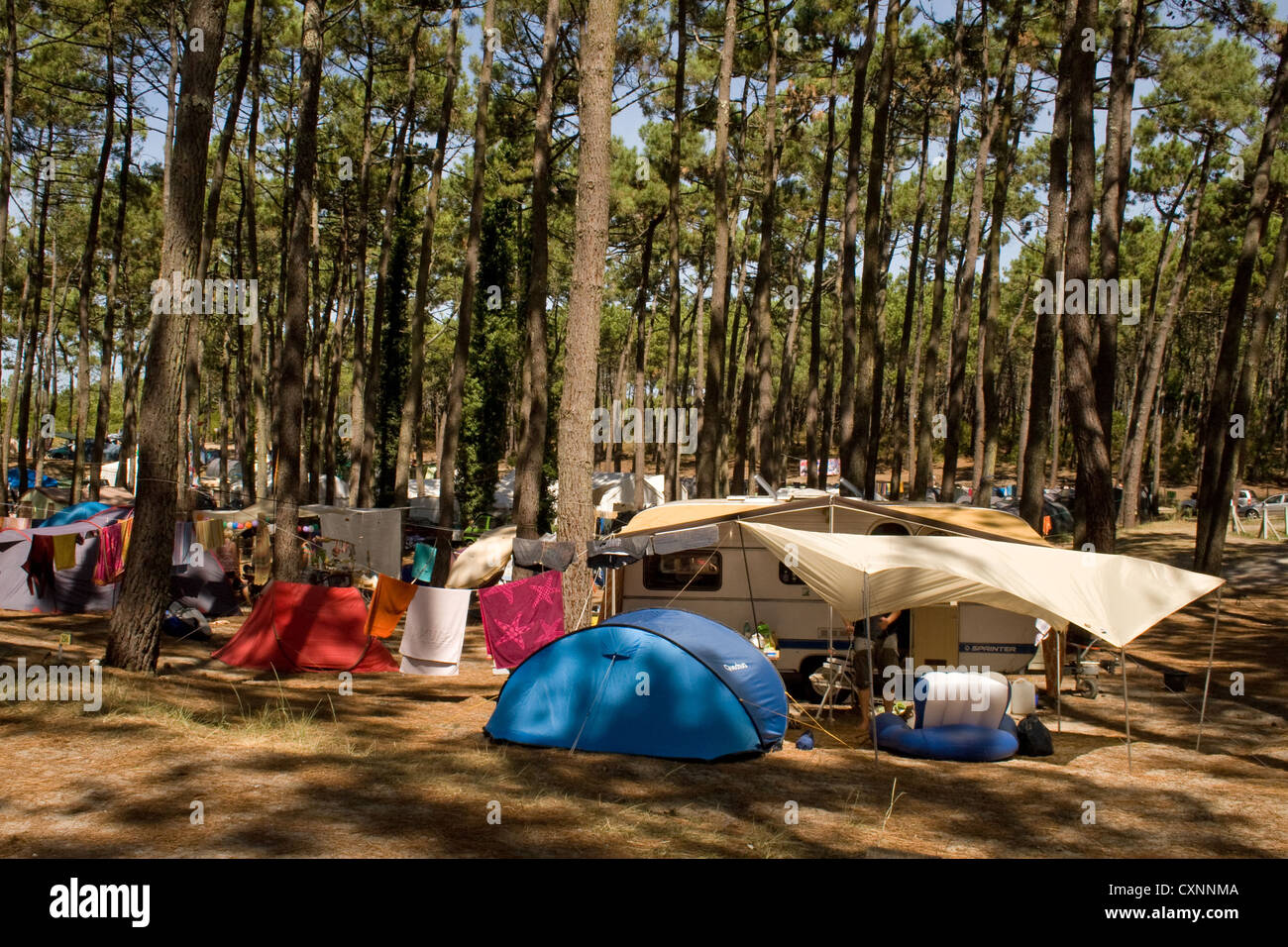 Les landes camping hi-res stock photography and images - Alamy
