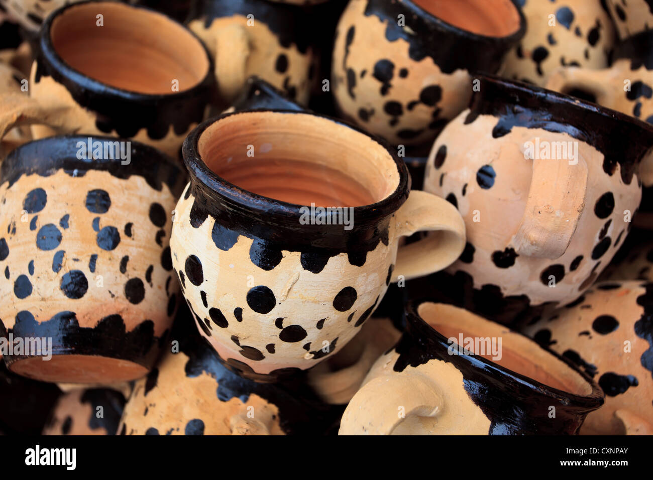 Meknes pottery hi-res stock photography and images - Alamy