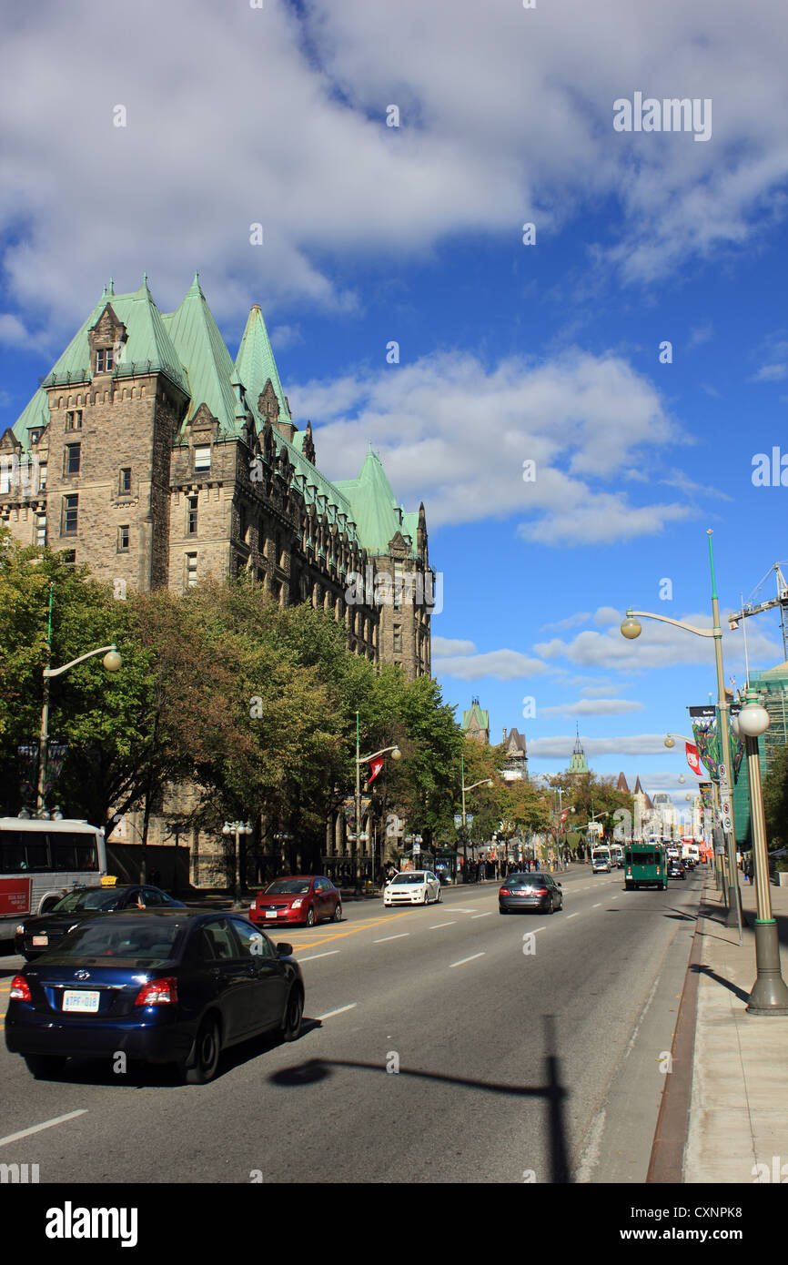 Ontario urban hi-res stock photography and images - Alamy