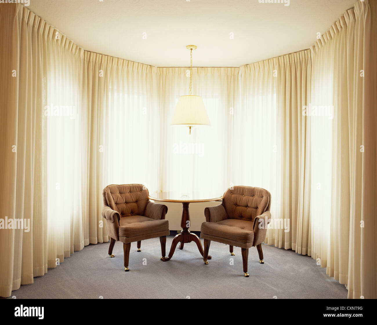 Sparse living room hi-res stock photography and images - Alamy