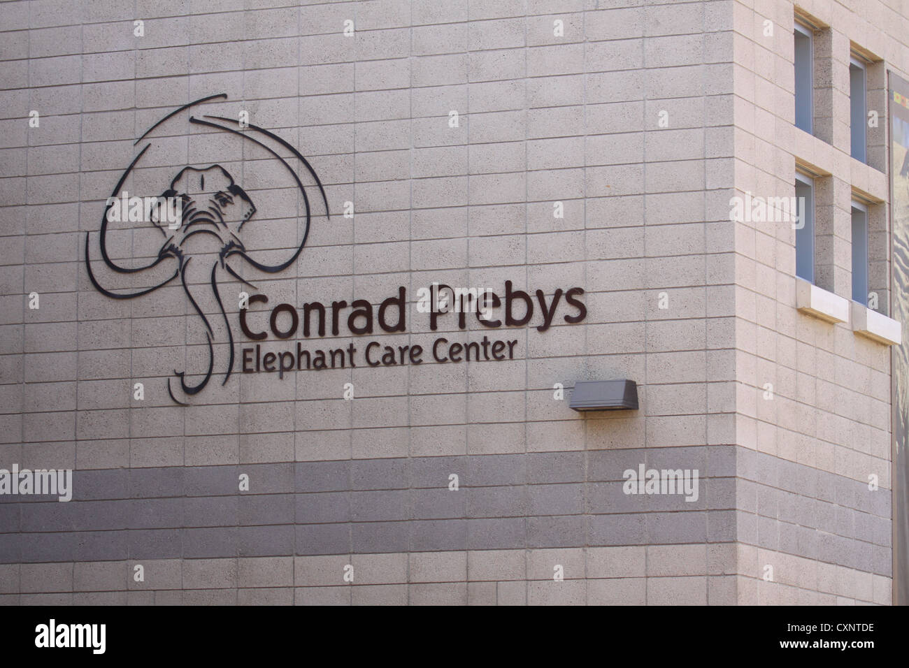 Conrad Prebys Elephant Care Center at the San Diego Zoo Stock Photo - Alamy