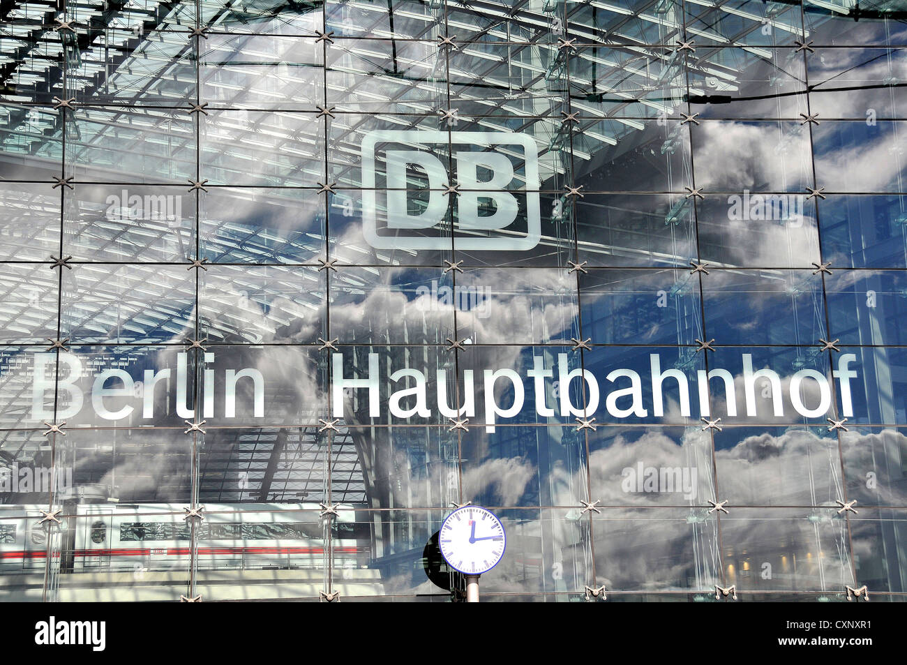 DB Deutsch Bahn Hauptbanhof railway station Berlin Germany Stock Photo ...