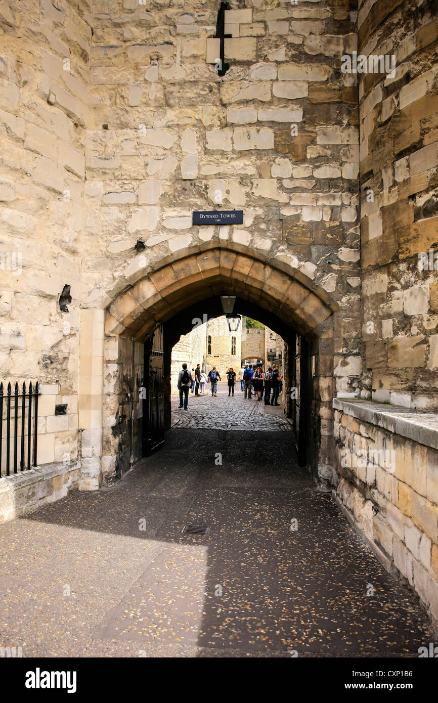 The Byward towers and gateway into the Tower of London complex Stock ...