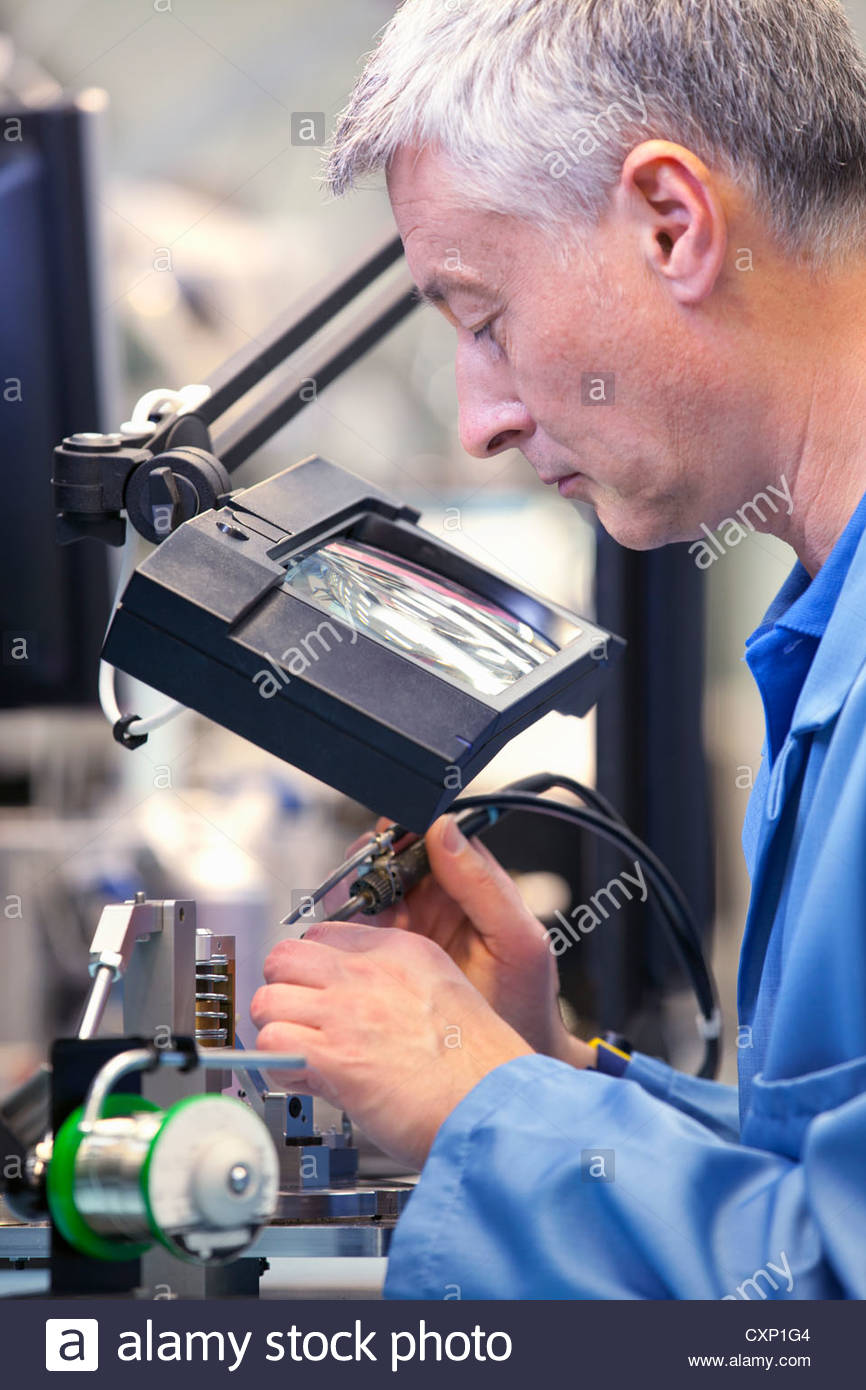 Soldering Stock Photos & Soldering Stock Images - Alamy