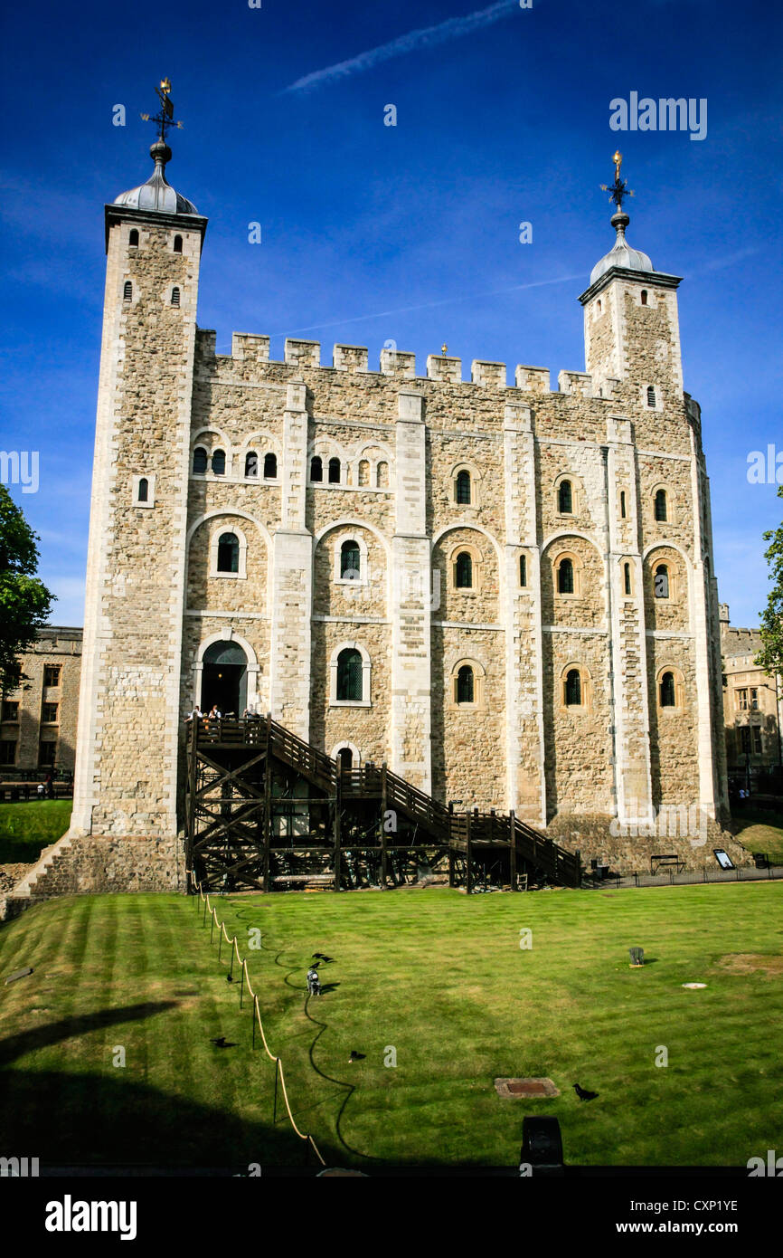 The White Tower in the Tower of London complex Stock Photo - Alamy