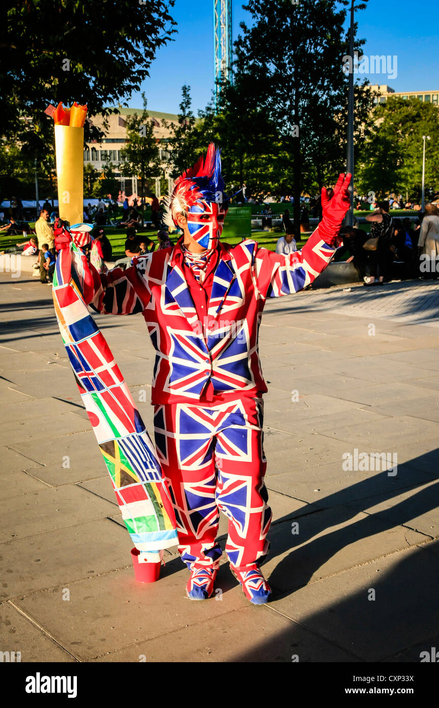Man in union jack costume hi-res stock photography and images - Alamy