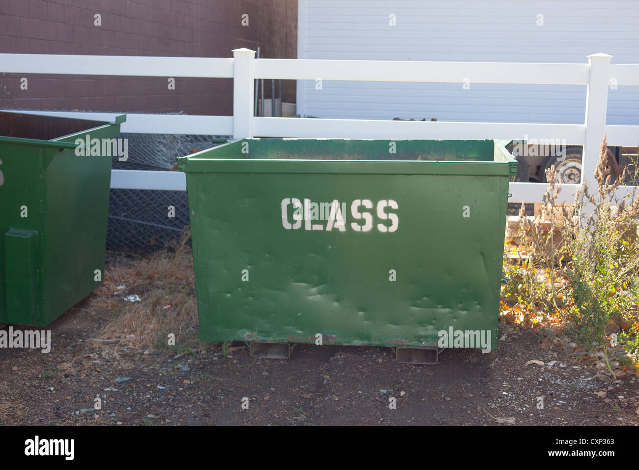 Recycle bin Stock Photo - Alamy Recycle bin Stock Photo - Alamy