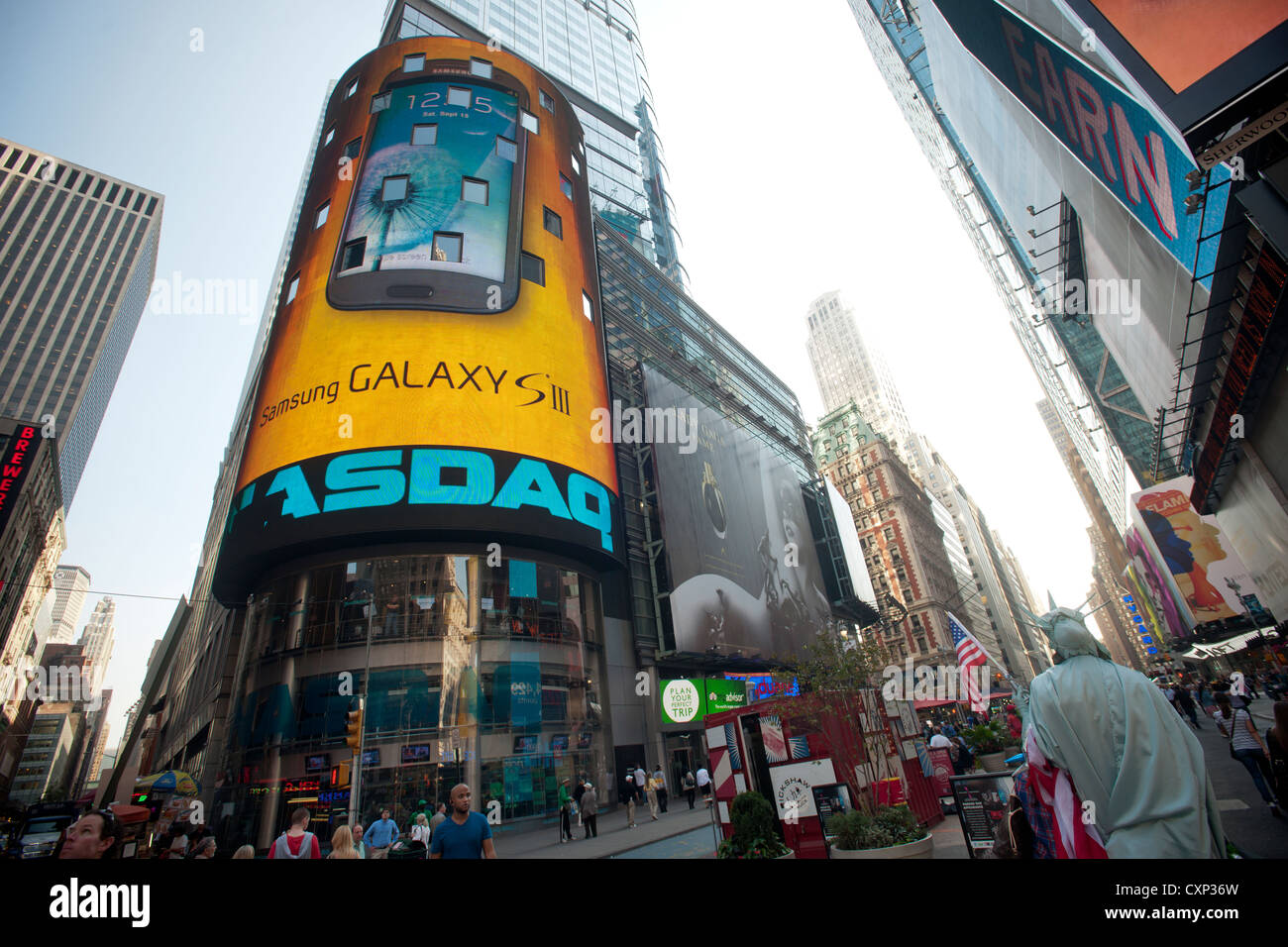 Advertising for the Samsung Galaxy S III mobile phone is seen in Times ...