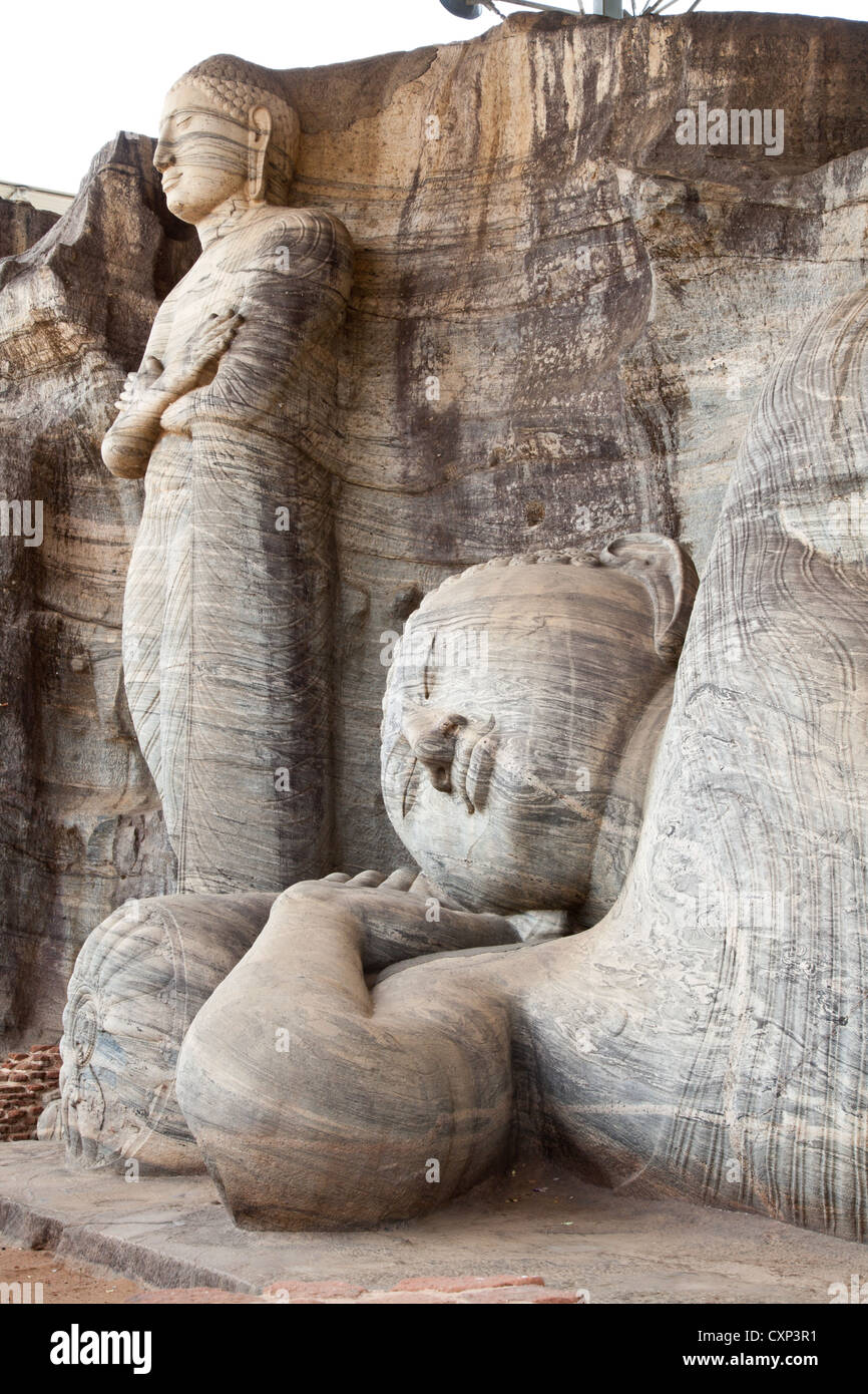 ancient buddha statue Stock Photo - Alamy