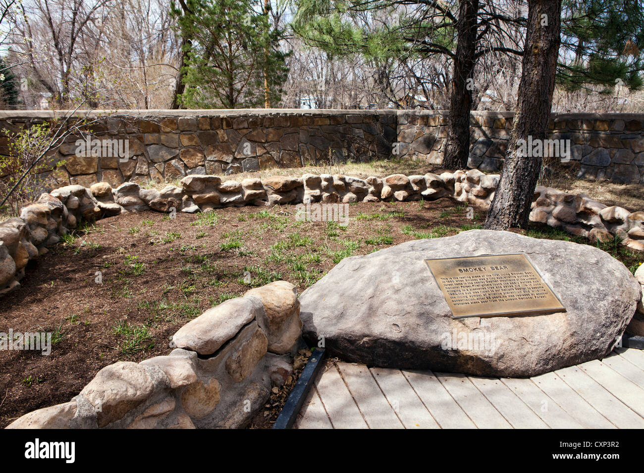 Smokey Bear grave-site & tombstone, Capitan, New Mexico Stock Photo - Alamy