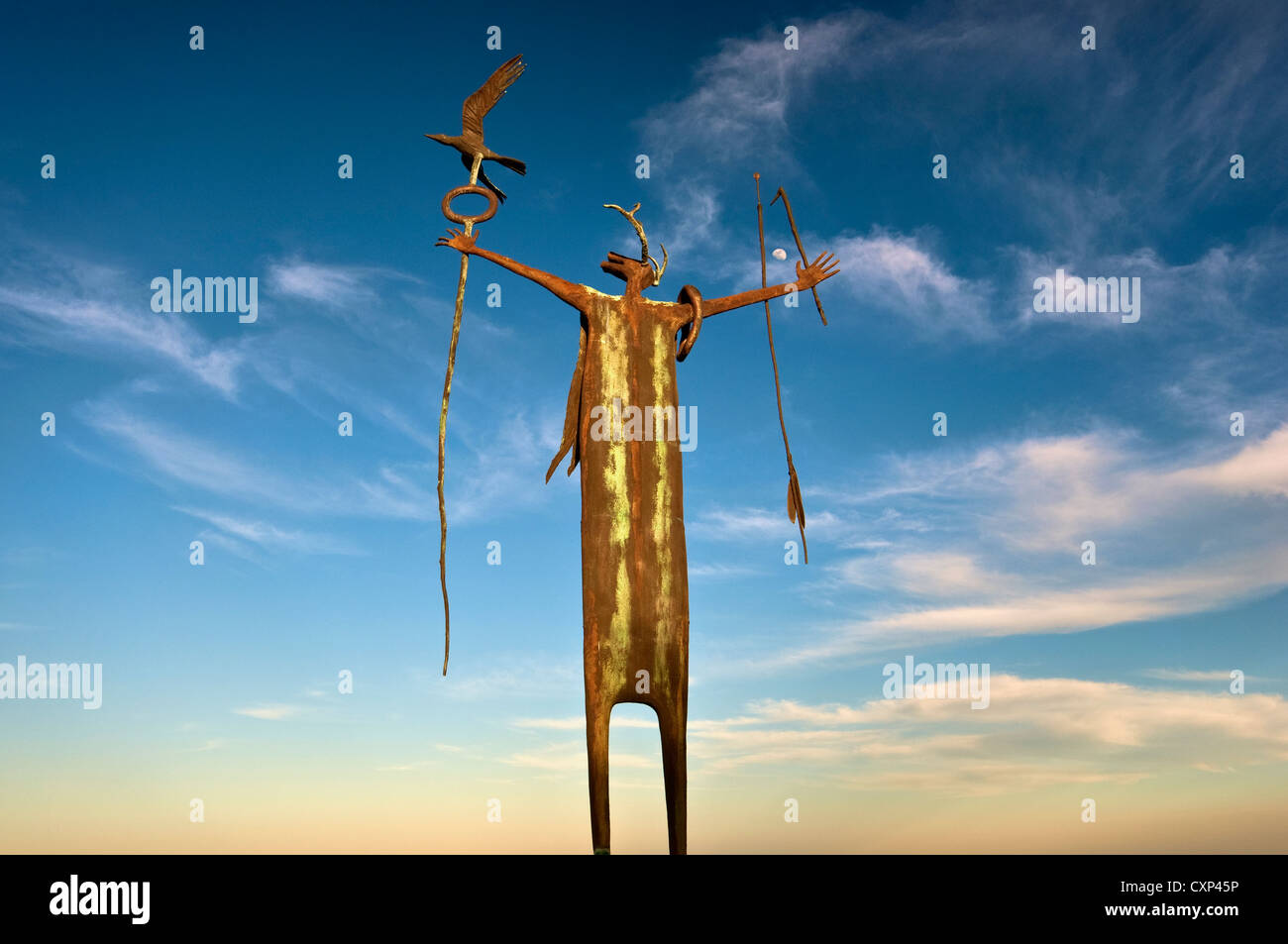 Moon over "The Maker of Peace" sculpture of Indian shaman by Bill ...
