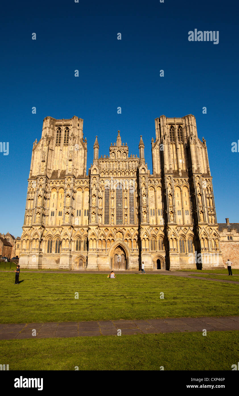 Wells city cathedral. Somerset, UK Stock Photo - Alamy