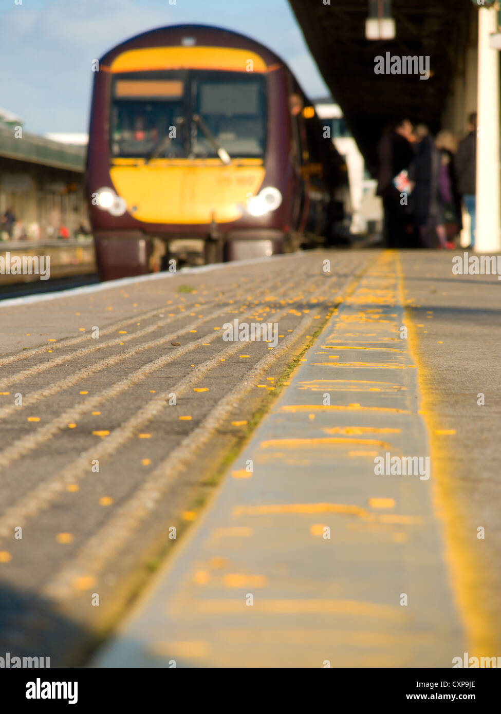 Train in Cardiff Central Station Stock Photo - Alamy
