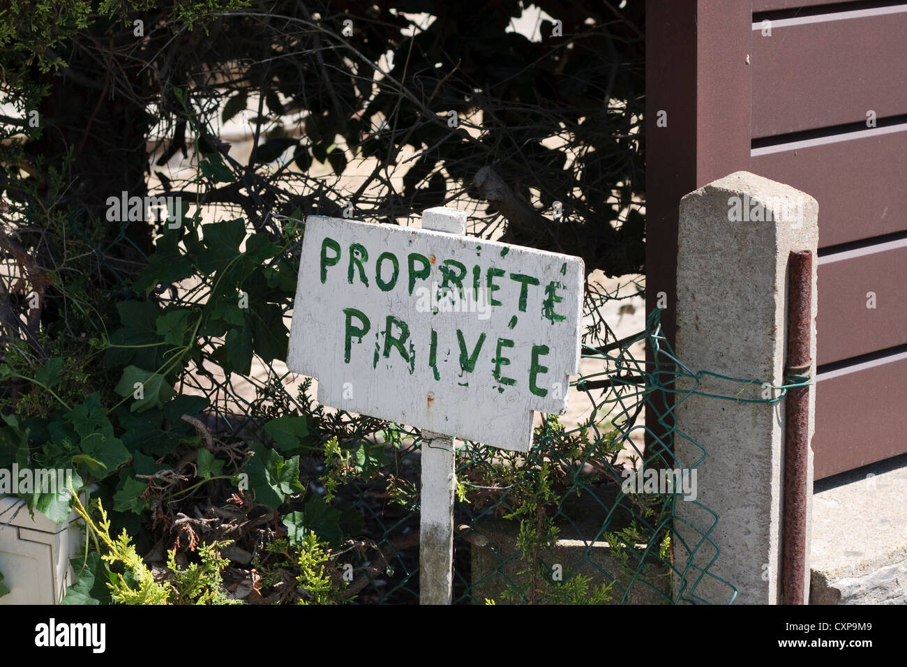 Private property sign hi-res stock photography and images - Alamy
