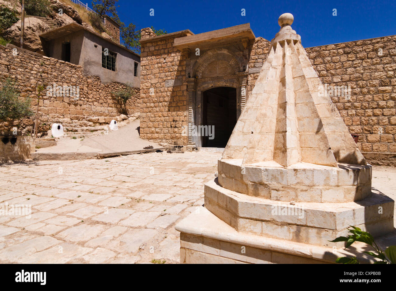 Lalish, the holiest place in the world to practitioners of the Yazidi ...